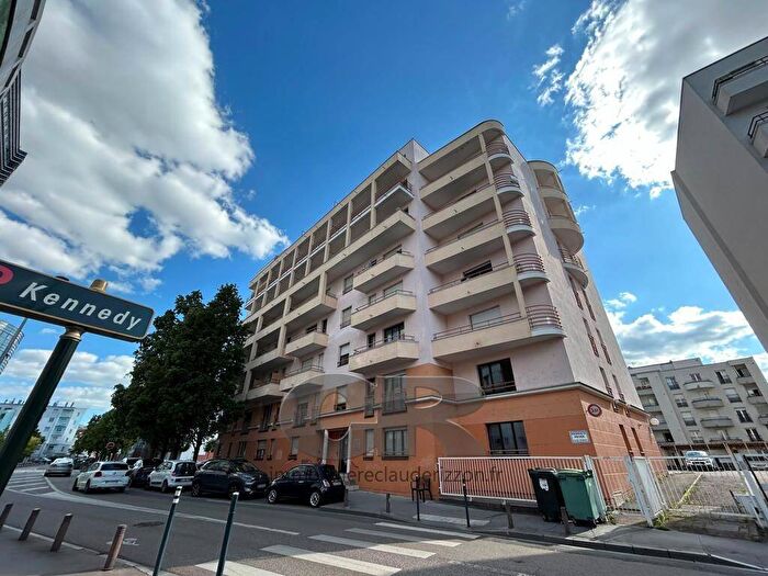 Appartement à louer - Mon Désert-Jeanne dArc, Nancy - 1 pièce