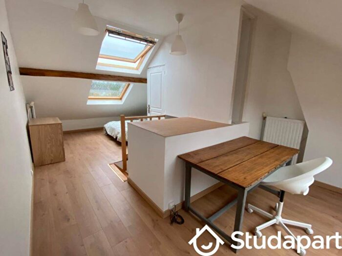 Appartement à louer - Nord Ouest, Aulnoy-lez-Valenciennes - 1 pièce - 4 chambres