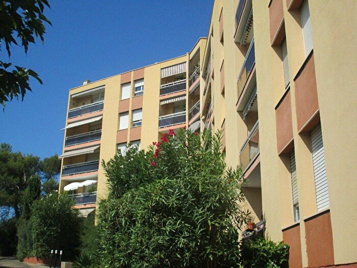 Appartement 1 pièce à Nîmes, à louer