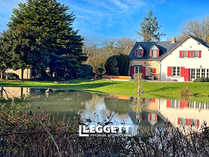 Maison à vendre - Sainte-Gemmes-le-Robert - 11 pièces - 6 chambres