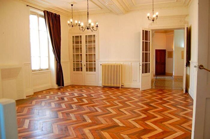 Appartement à louer - Chatiou-Duchesne, Romans-sur-Isère - 4 pièces - 3 chambres