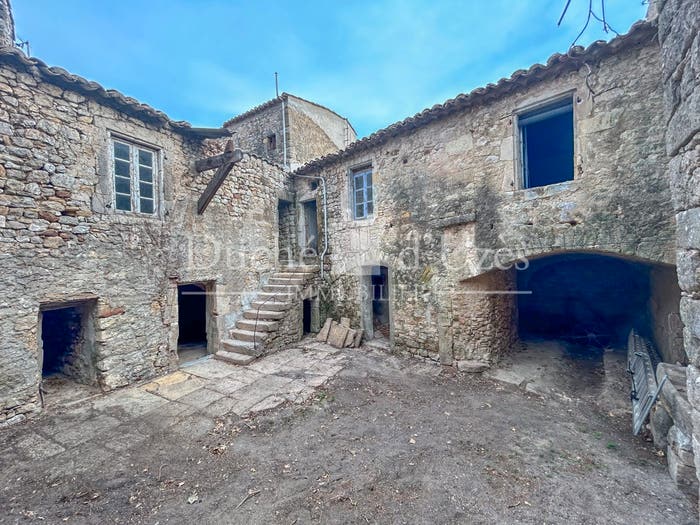 Maison 7 pièces à vendre - Uzès