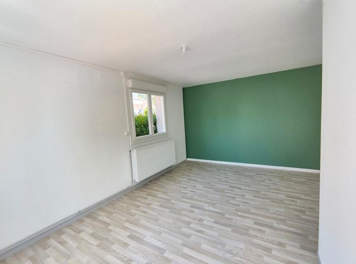 Éloyes : Appartement 1 pièce à louer