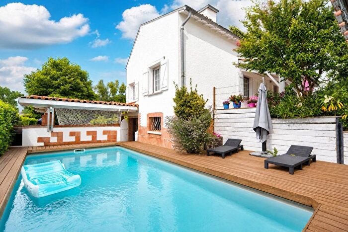Maison 5 pièces à vendre à Saint-Jean