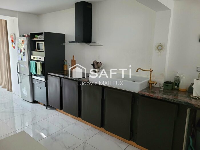 Maison à vendre - Pipriac - 4 pièces - 3 chambres