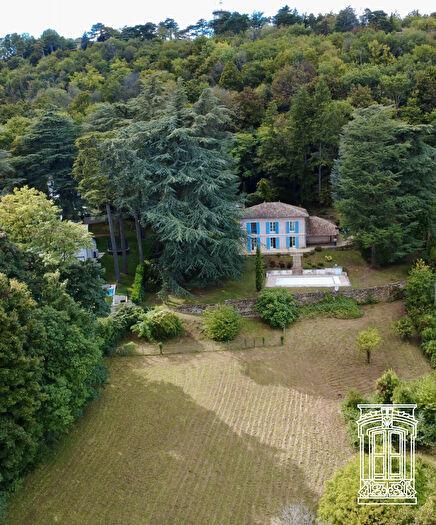 Maison à vendre - Saint-Cyr-au-Mont-dOr - 6 pièces - 4 chambres