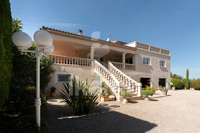 Maison à vendre - Chatuzange-le-Goubet - 12 pièces - 6 chambres