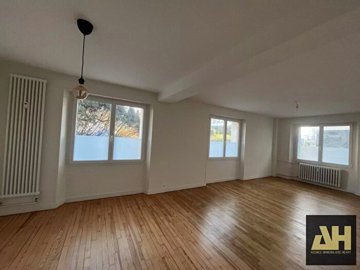 Appartement à louer - Brest, Centre-ville, Port - 4 pièces - 2 chambres