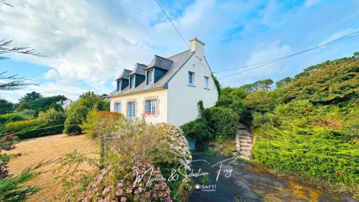 Maison à vendre - Ploumilliau - 6 pièces - 4 chambres