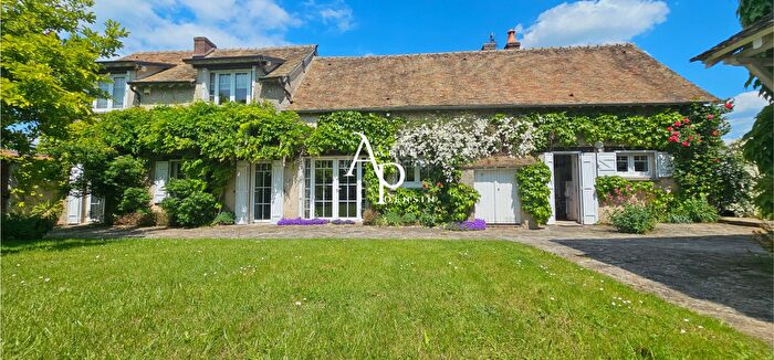 Maison à vendre - Bû - 9 pièces - 5 chambres