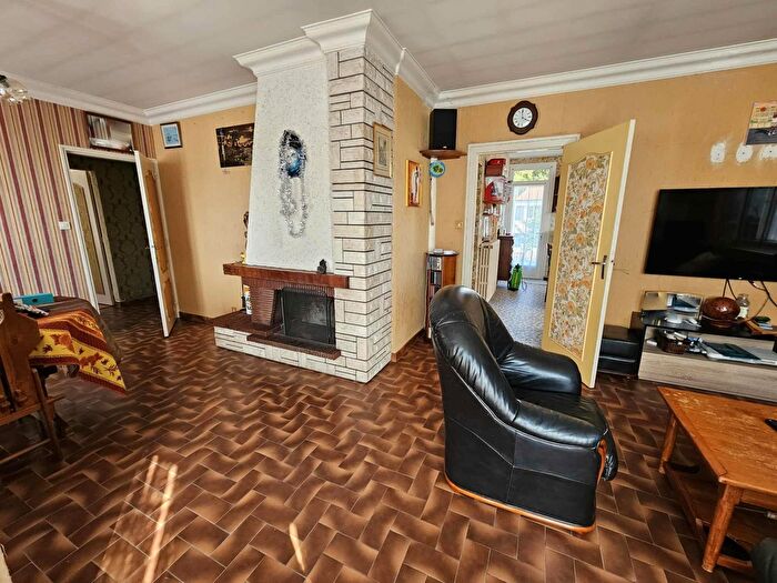 Maison à vendre - La Roche-sur-Yon, Vallée Verte, Liberté - 7 pièces - 6 chambres