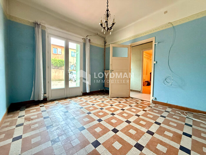 Maison à vendre - Roquemaure - 5 pièces - 3 chambres