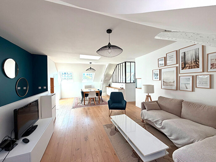 Levallois-Perret, Front de Paris : Appartement 4 pièces à louer