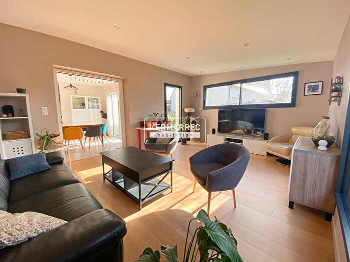 Maison à vendre - Elven - 6 pièces - 4 chambres