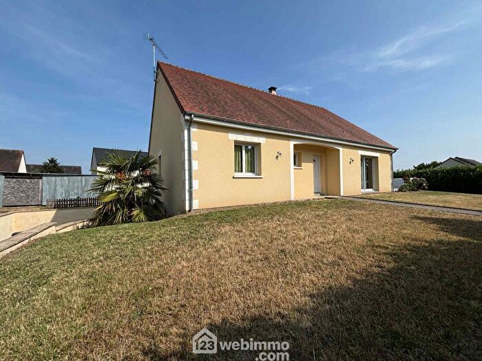 Maison à vendre - Descartes - 5 pièces - 4 chambres