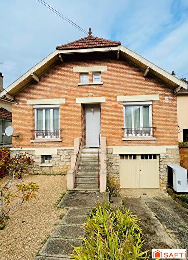 Maison à vendre - Freneuse - 5 pièces - 3 chambres