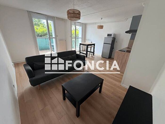 Grand Pavois-Cimetiere Saint Paul, Cenon : Appartement 2 pièces à louer