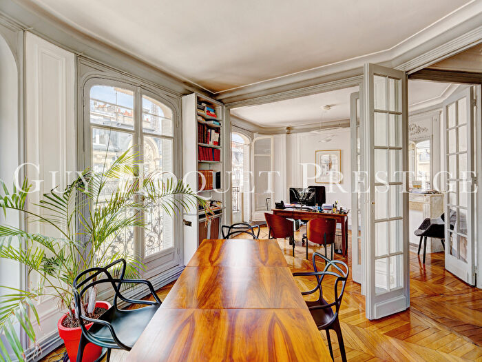 Appartement à vendre - Paris e , Passy, Maison de la Radio, Muette-Sud - 4 pièces - 2 chambres