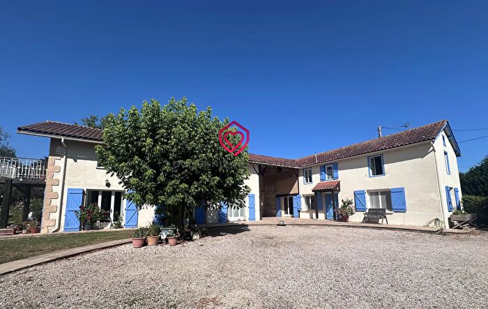 Maison 11 pièces à vendre à Tillac
