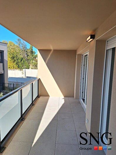 Appartement à louer - Alouette, Nîmes - 2 pièces - 1 chambre