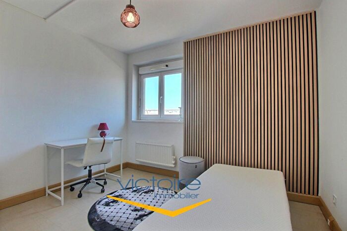 Appartement à louer - Lyon e , Gerland - 2 pièces - 1 chambre