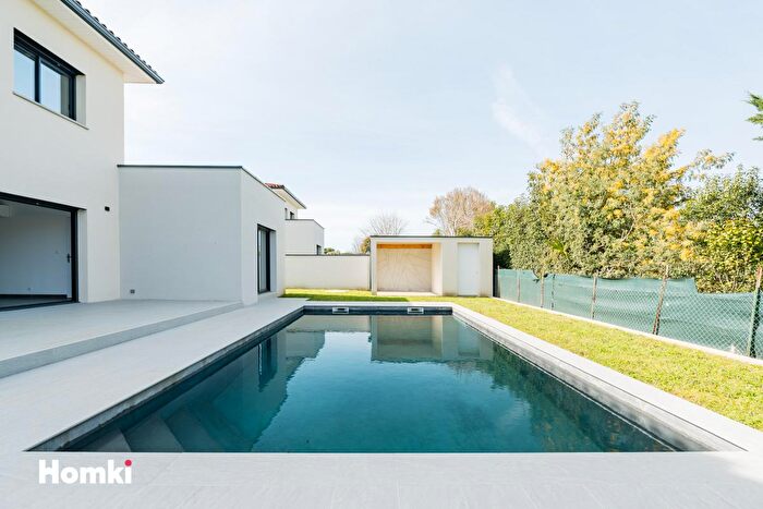Maison 5 pièces à vendre à Saint-Hilaire