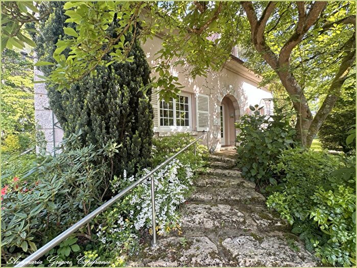 Maison à vendre - Courville-sur-Eure - 4 pièces - 3 chambres