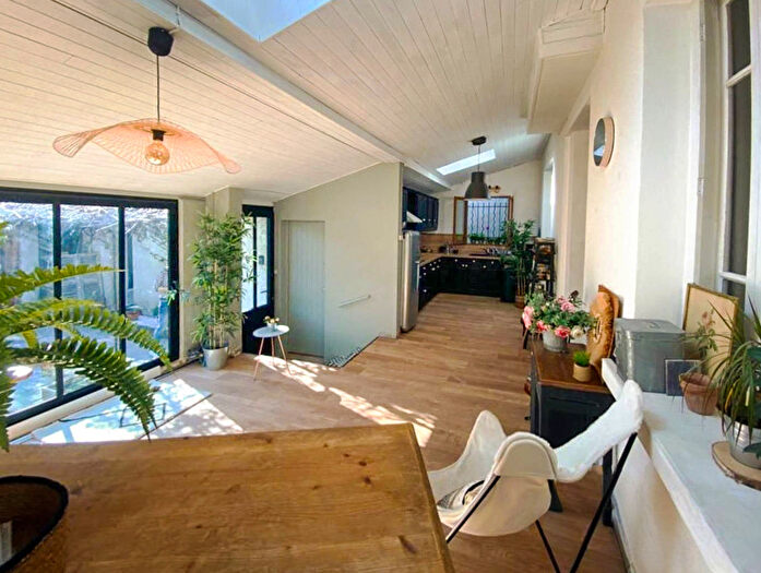 Maison à vendre - Avignon, Rotondes - 6 pièces - 4 chambres