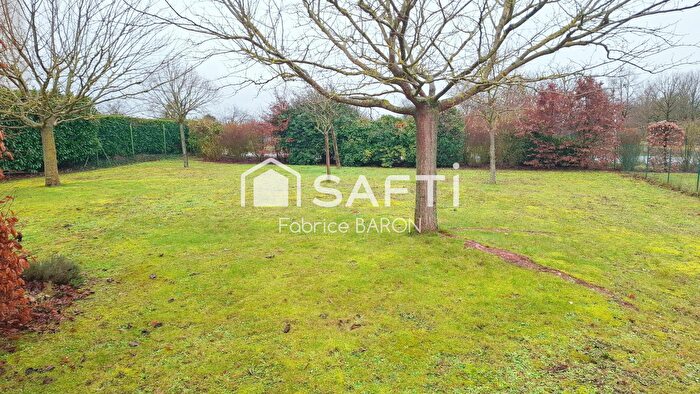 Maison à vendre - Saint-Georges-lès-Baillargeaux - 5 pièces - 4 chambres