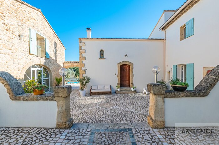 Maison à vendre - Aigues-Vives - 11 pièces - 8 chambres