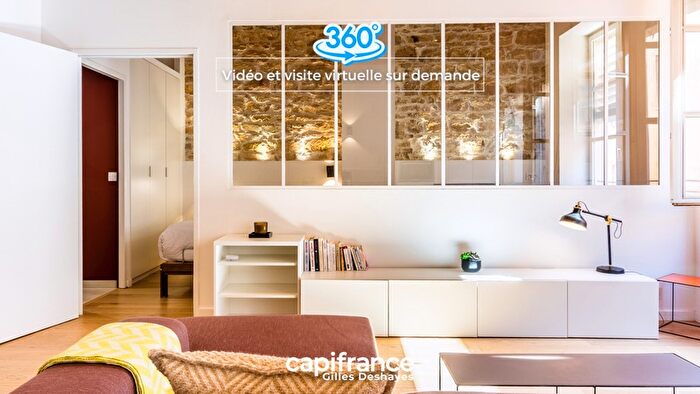 Appartement 2 pièces à Lyon 1er, Haut, Coeur des Pentes, à vendre