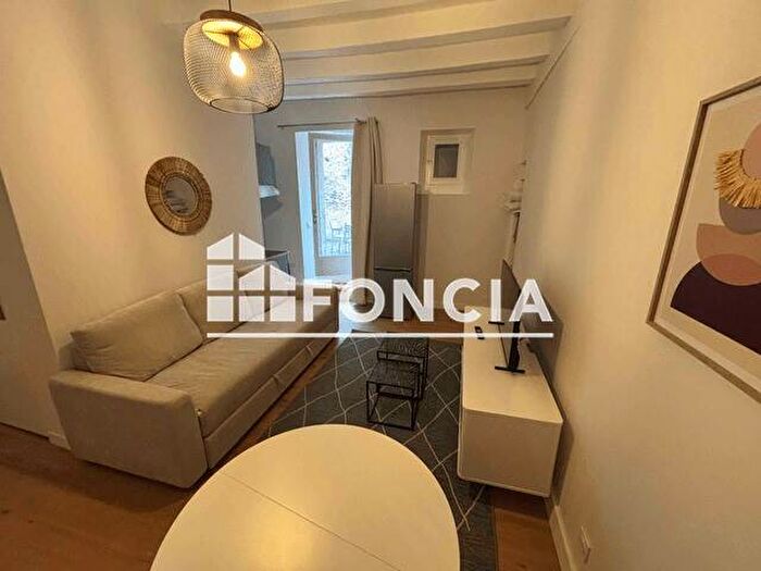 Appartement à louer - Centre Ville, Blois - 1 pièce