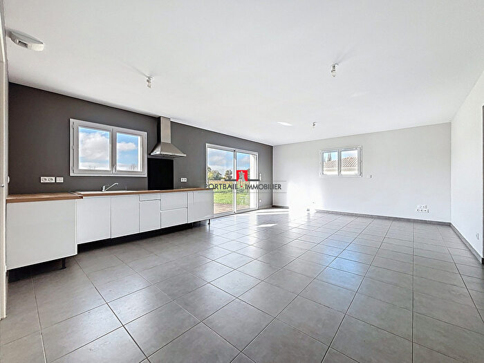 Maison à vendre - Blaye - 4 pièces - 3 chambres