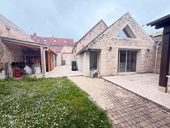 Maison à vendre - Montataire, Bas de la ville - 7 pièces