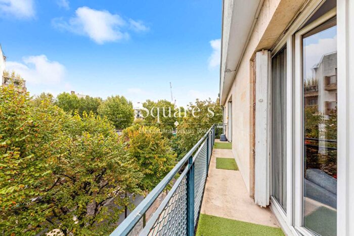 Appartement à vendre - Levallois-Perret - 6 pièces - 4 chambres