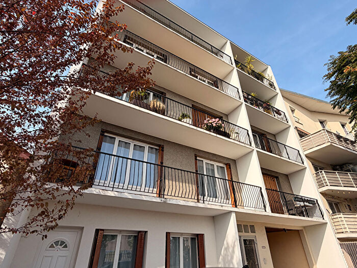 Appartement 3 pièces à vendre - Drancy, Paris Campagne