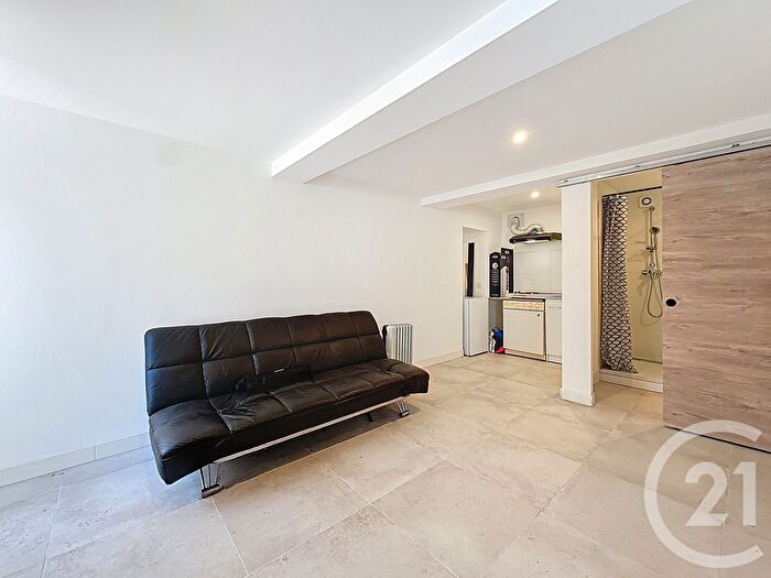 Appartement à vendre - Mougins, Centre-ville, Village, Tournamy, Le Val de Mougins - 1 pièce