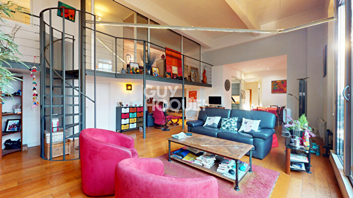 Appartement à vendre - Tours, Centre-ville - 5 pièces - 3 chambres