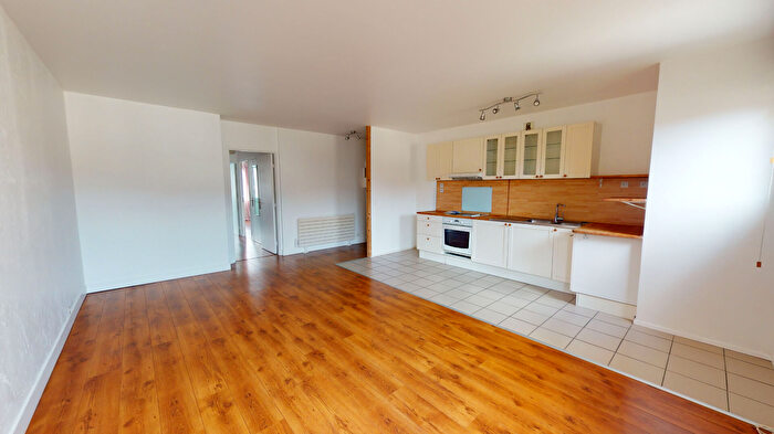 Appartement à louer - Longjumeau, Centre-ville, Mairie - 3 pièces - 2 chambres