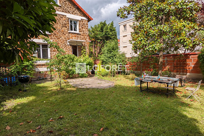 Maison à vendre - Villemomble, Marnaudes - 7 pièces - 5 chambres