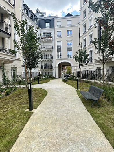 Appartement à vendre - Le Plessis-Robinson, Herriot - 5 pièces - 4 chambres