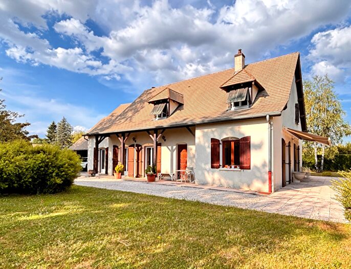 Maison 7 pièces à vendre à Dracy-le-Fort