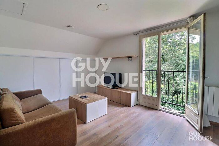 Appartement à louer - Quartier-Ancien-Glaises, Saint-Michel-sur-Orge - 1 pièce