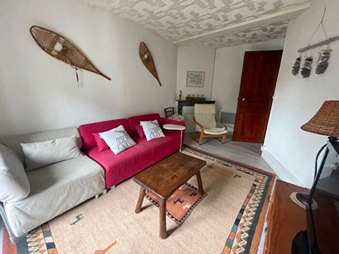 Appartement à vendre - Bagnères-de-Luchon - 7 pièces - 4 chambres