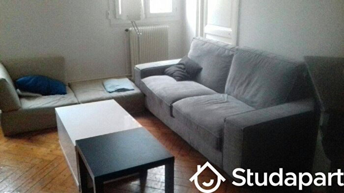Vieux Marché-Cathédrale, Rouen : Appartement 3 pièces à louer
