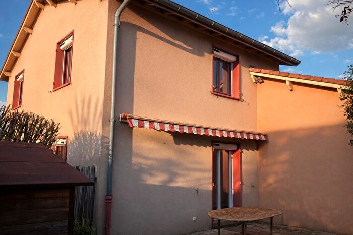 Maison 6 pièces à Villefranche-sur-Saône, Nord Est, à vendre