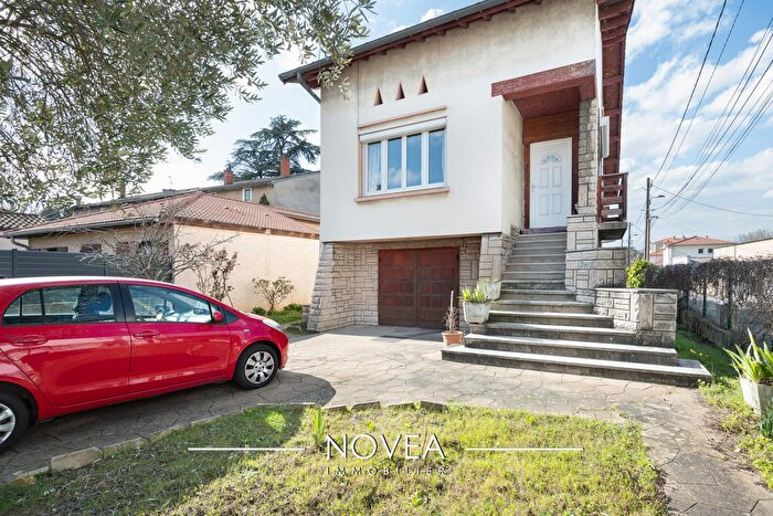 Maison à vendre - Caluire-et-Cuire, Cuire-le-bas, Cuire-le-Haut - 6 pièces - 4 chambres