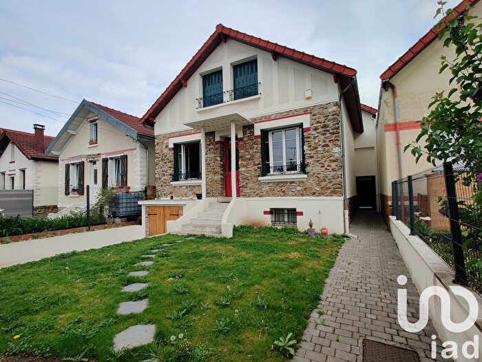 Maison à vendre - Neuilly-sur-Marne, Arpents - 5 pièces - 3 chambres