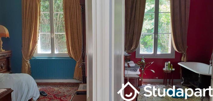 Le Bourg-Le Vieux Bourg, Lormont : Appartement 1 pièce à louer