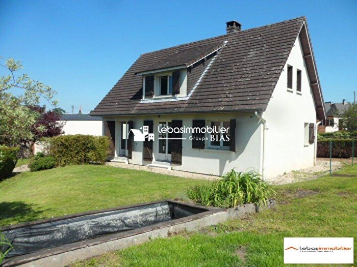 Maison 5 pièces à Nord, Yvetot, à louer